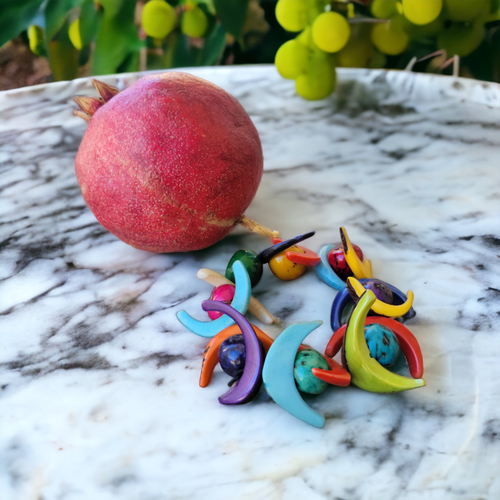 Bubble Gum bracelet vegan tagua and pambil seeds | Allie Tagua Jewelry