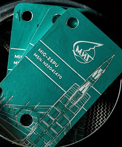 FUSELAGE CREATIONS MIG-25PU LIMITED TO 125 PIECES WORLDWIDE | wings400