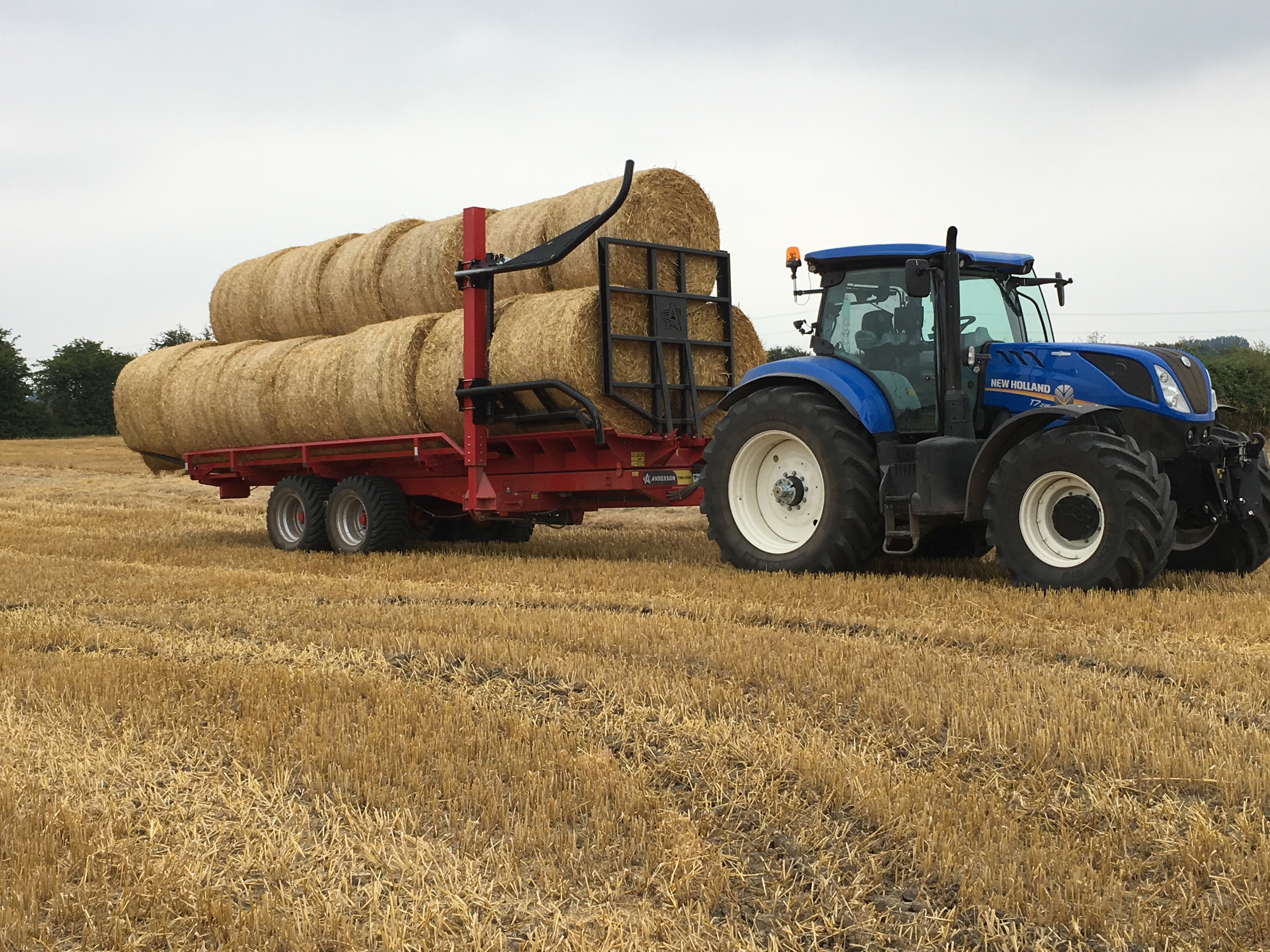 Round Bale Chasers | dcliffordandsonsltd
