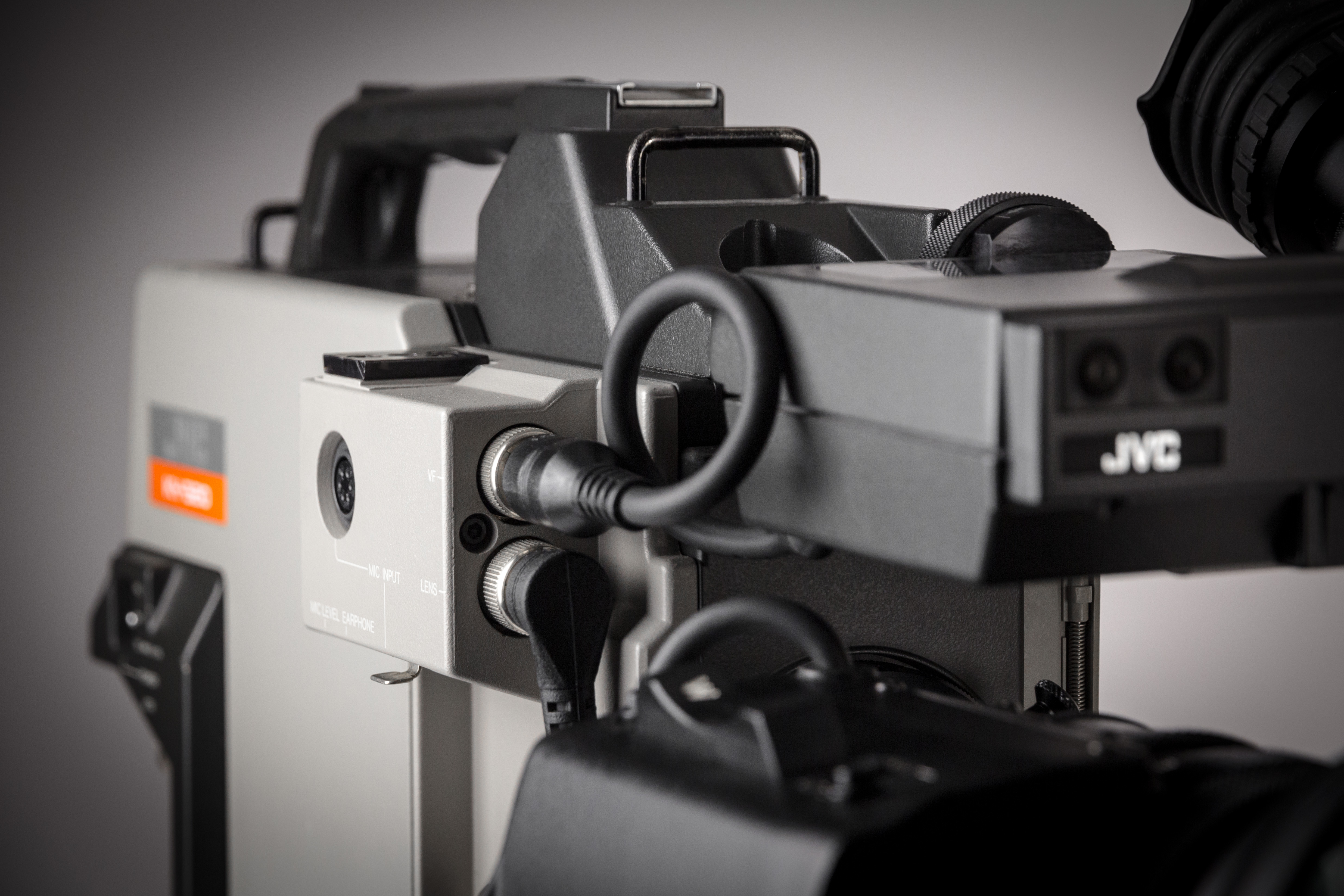 JVC KY-320E | engcameracollection