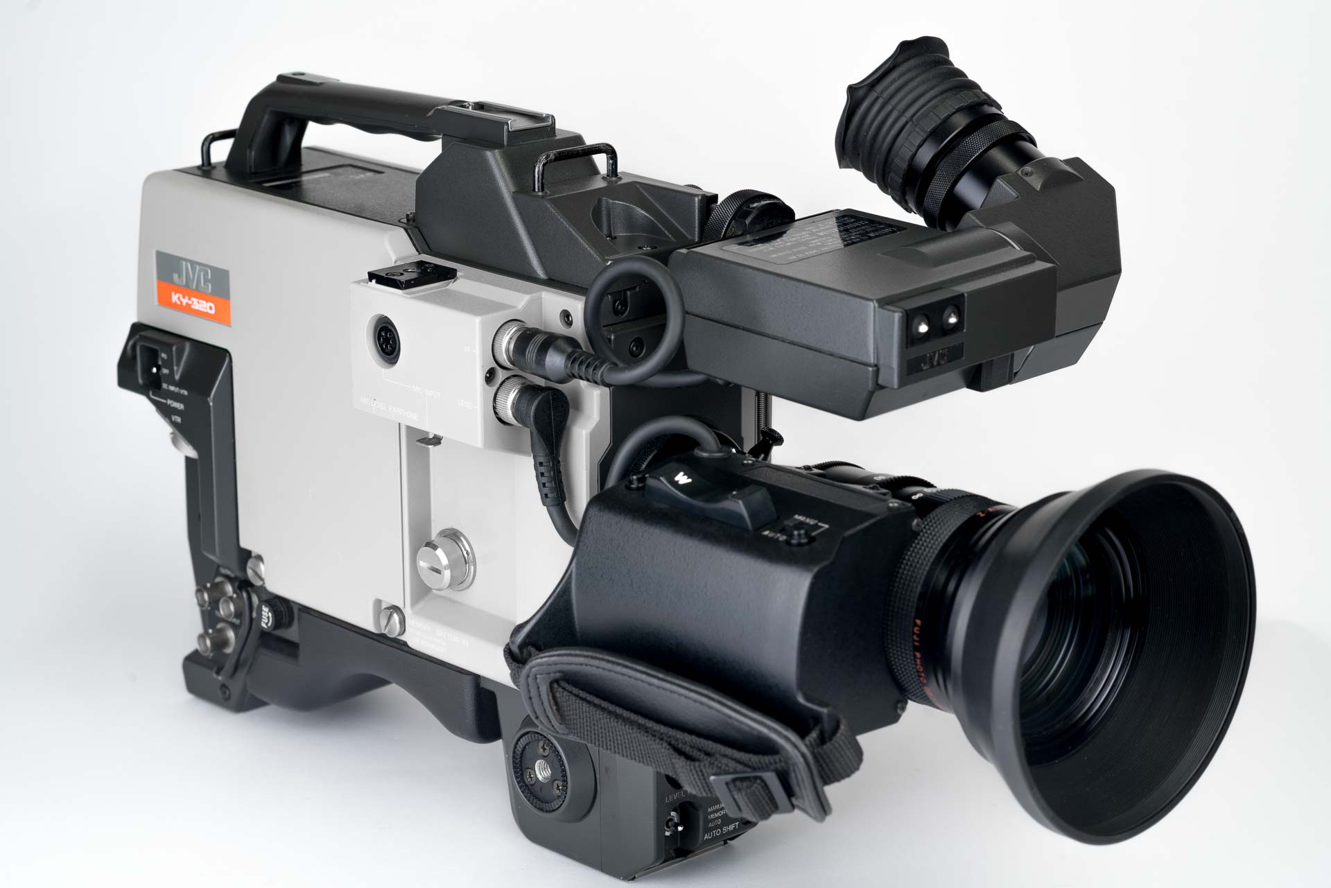 JVC KY-320E | engcameracollection