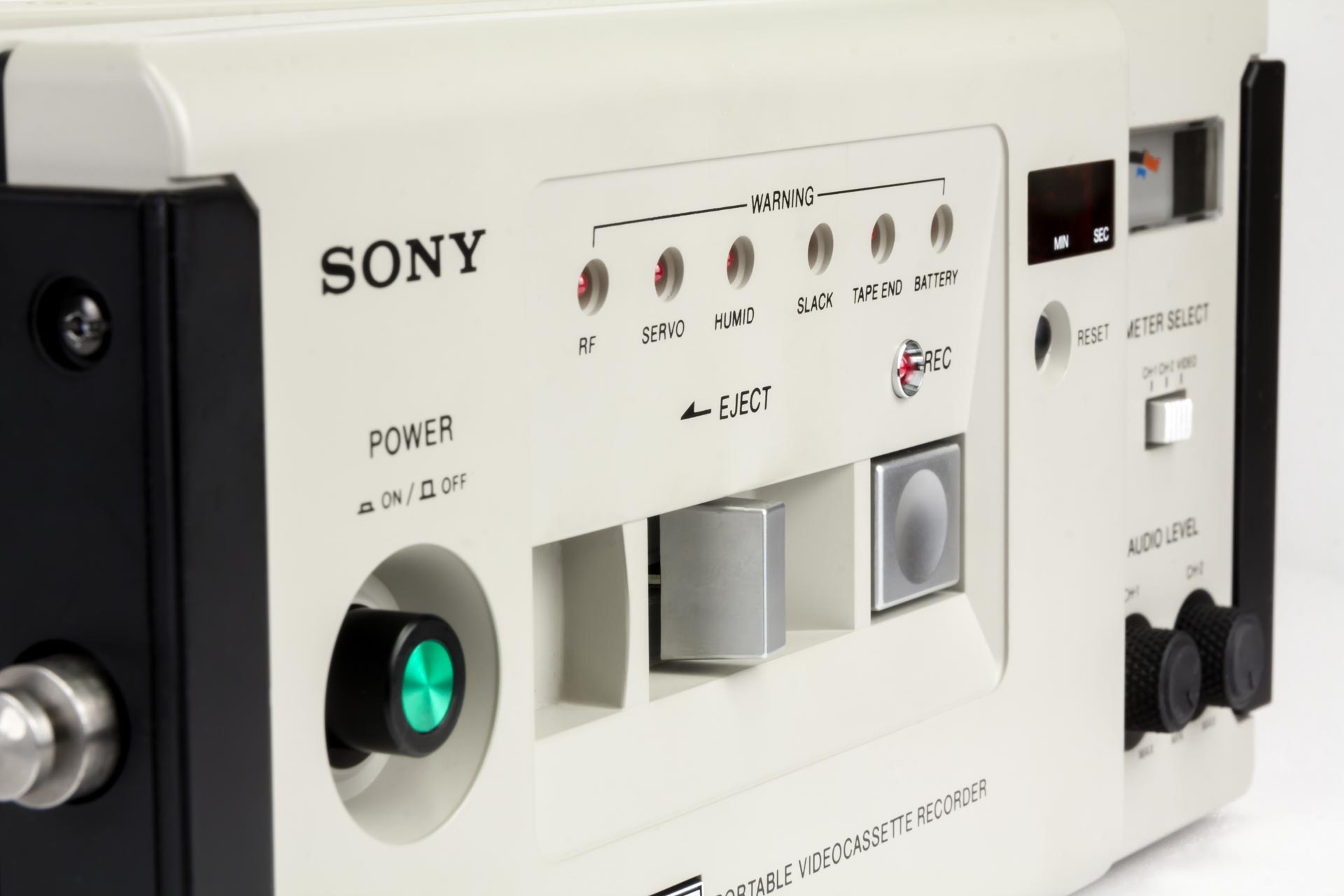engcameracollection.sony-bvu-50p
