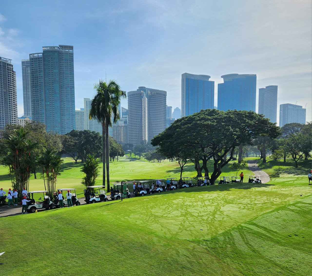 STEVE LAWRENCE WINS SEASON OPENER AT MANILA GOLF