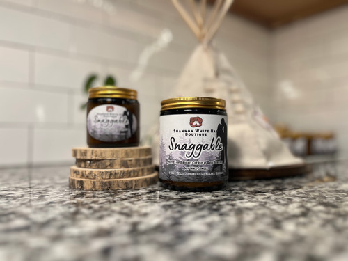 Snaggable Soy Wax Candle | Shannon White Hat