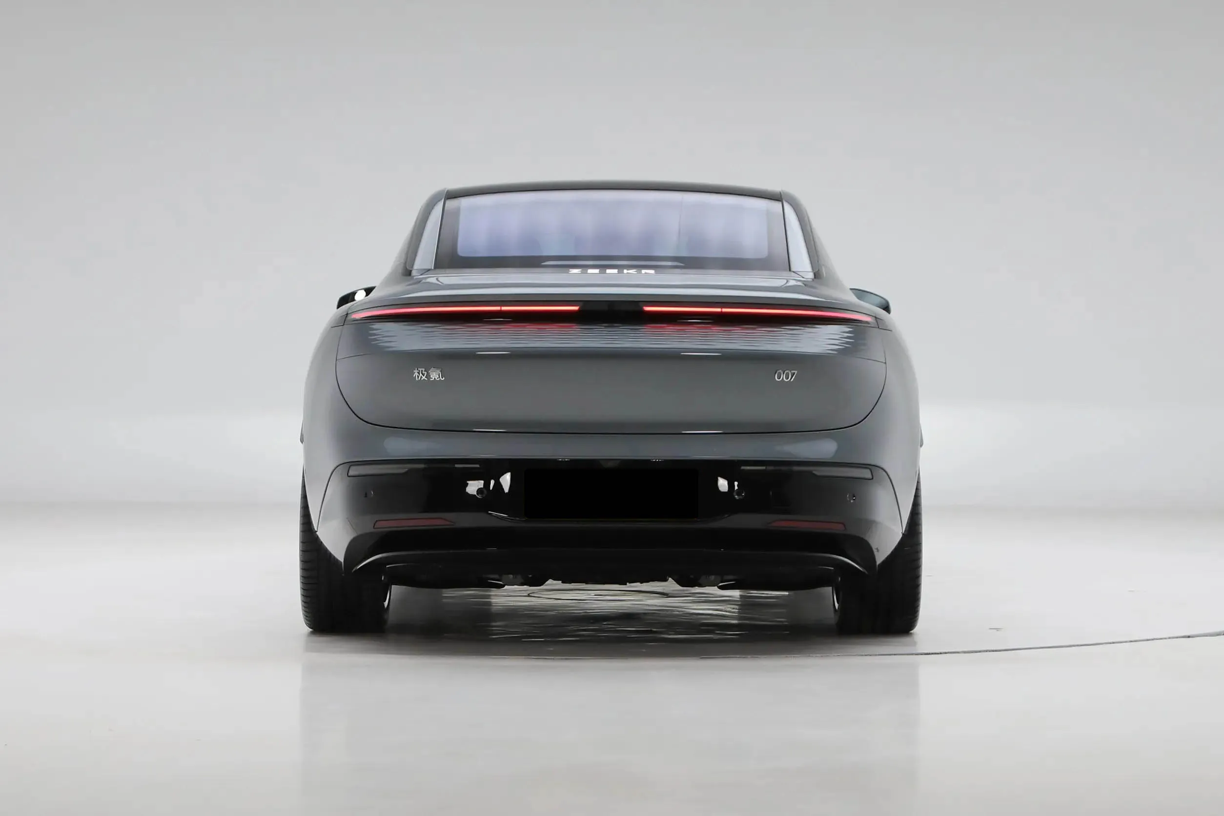 ZEEKR 007 2024 REAR-DRIVE 688KM | DYHO TRADE