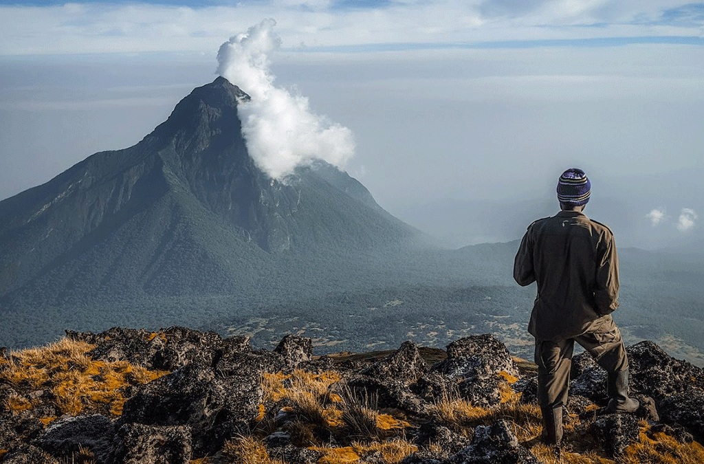 A Thrilling 6-Day Volcano Trek in Rwanda