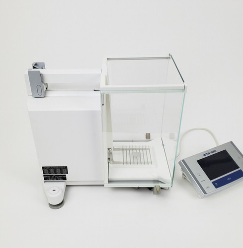 Mettler-Toledo XS204 Analytical Balance Mettler-Toledo