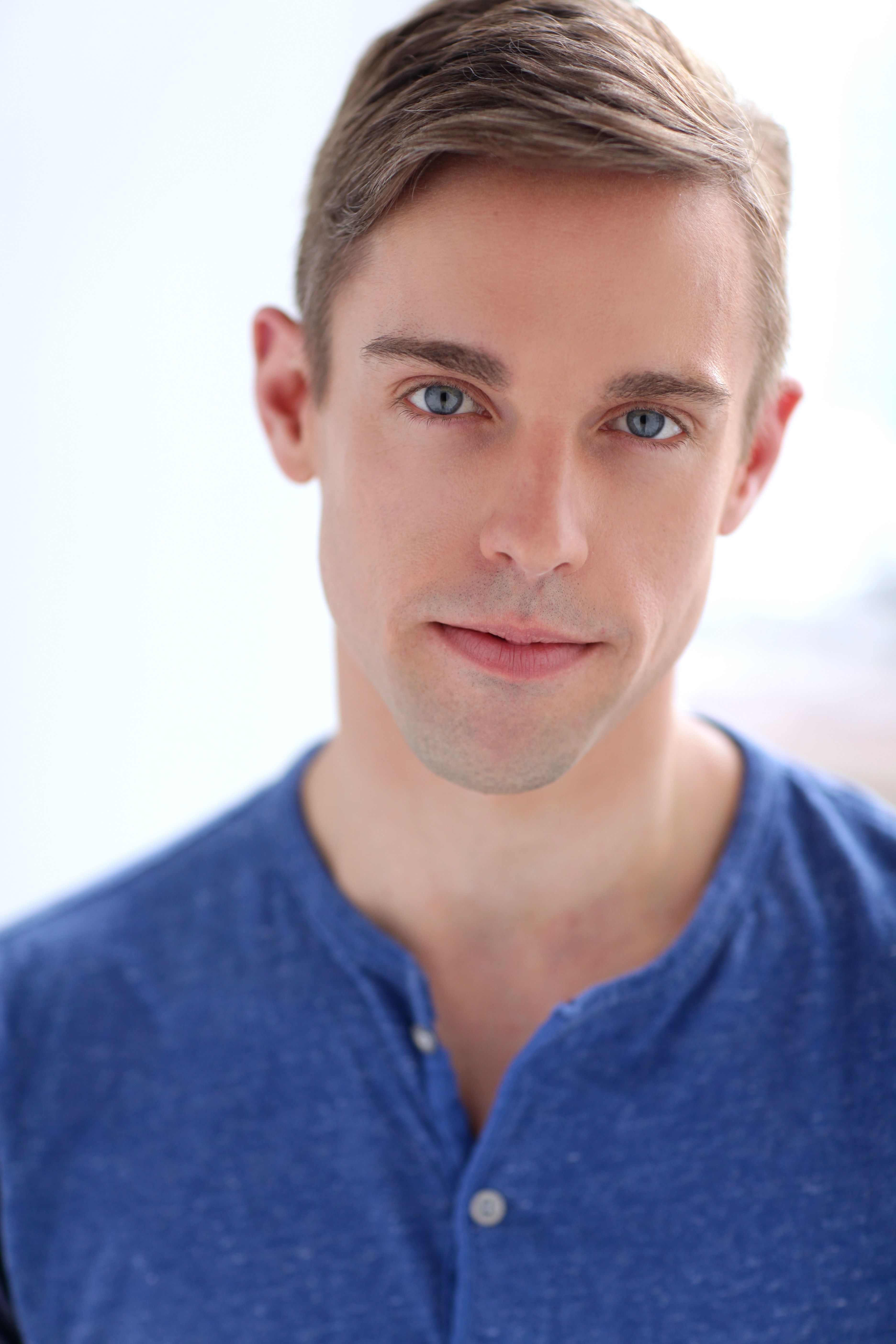 Nic Rouleau | Broadway actor & singer