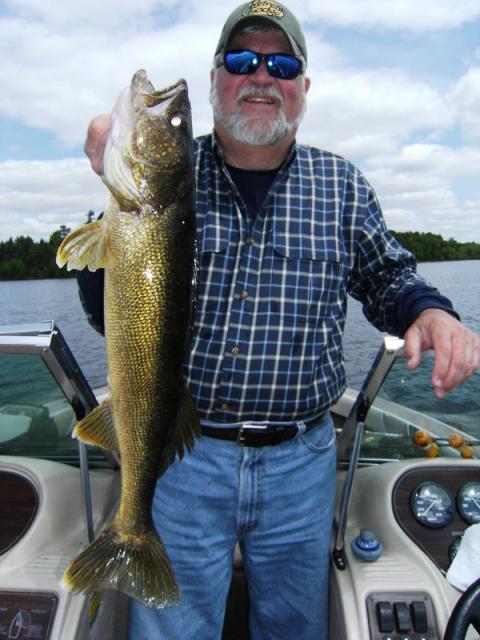 Minnesota Walleye Fishing Resort