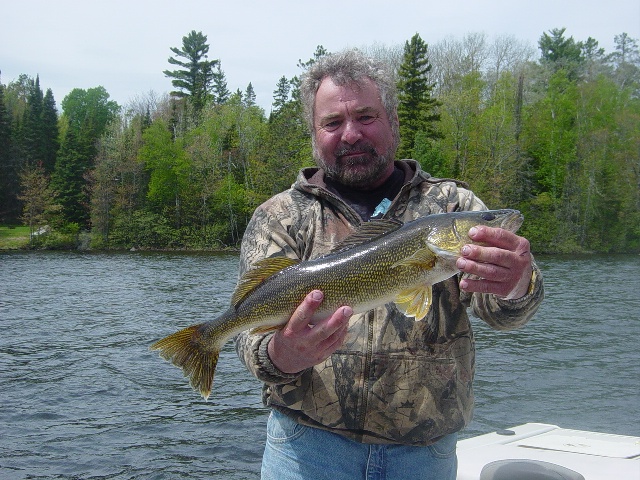 Minnesota Walleye Fishing Resort