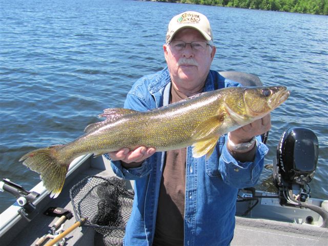 Minnesota Walleye Fishing Resort