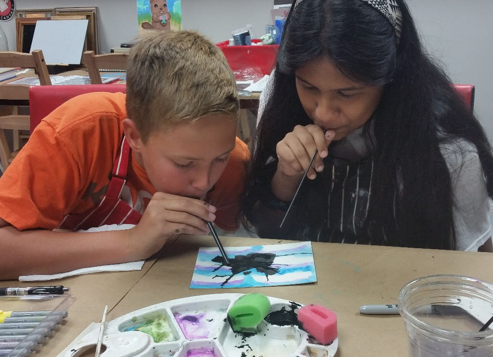 8 Fun Art Projects to Try With your Kids This Summer