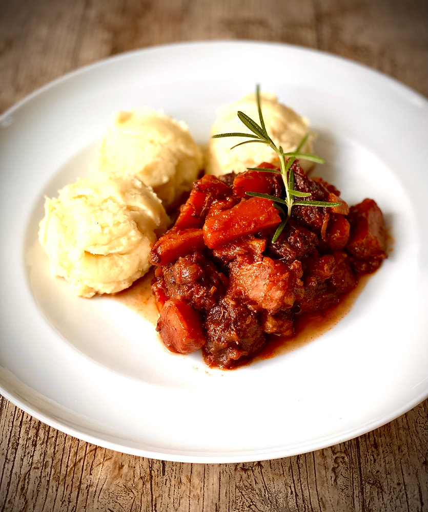 Rindsragout mit Kartoffelstock - Rezept