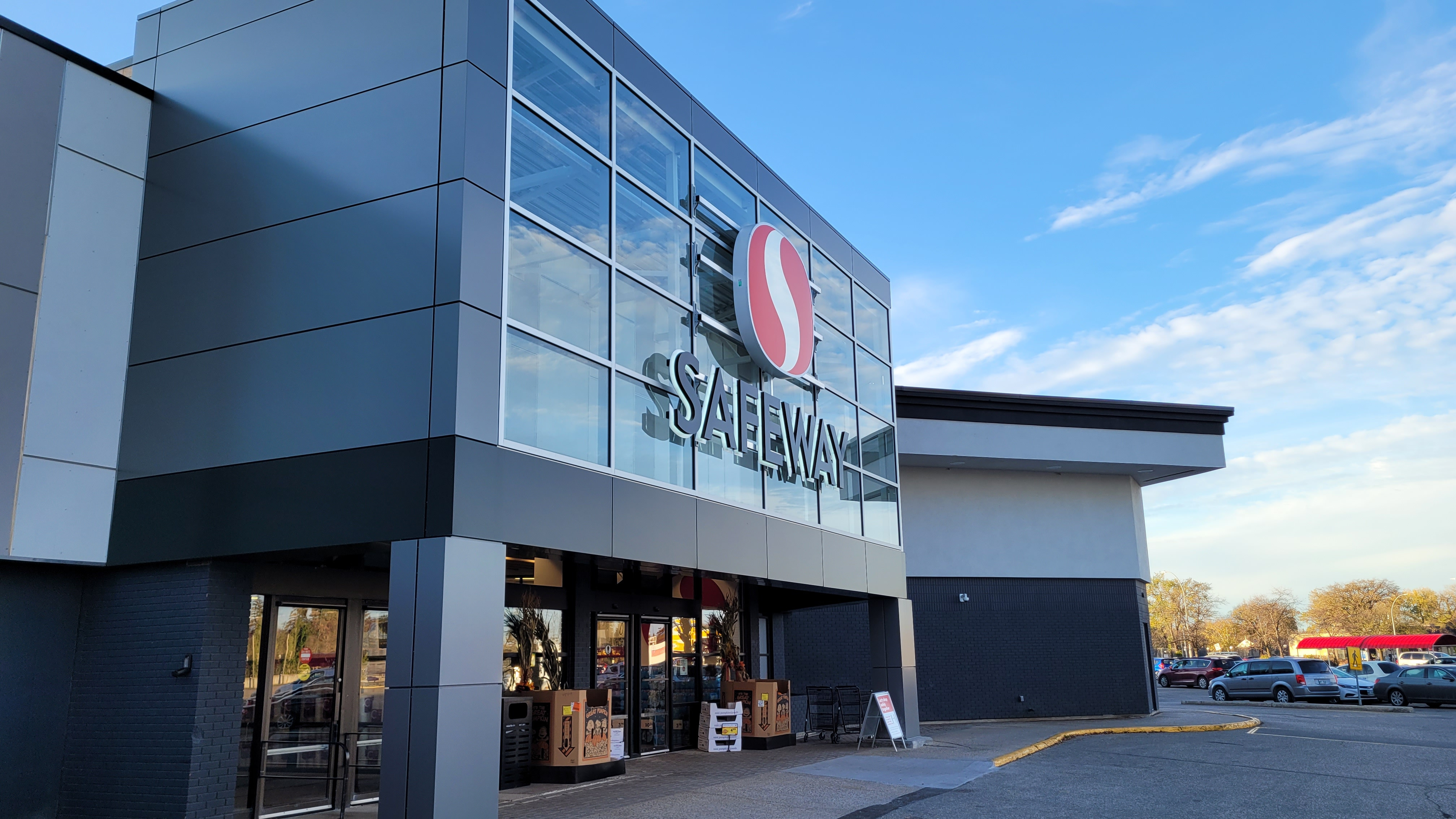 Safeway Tuxedo | RAPL