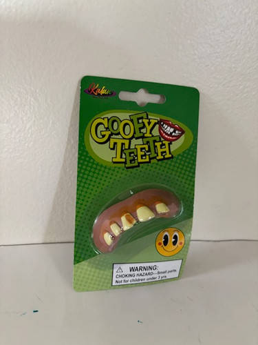 Goofy Teeth UPC #024685235144 | Hobby House Toys