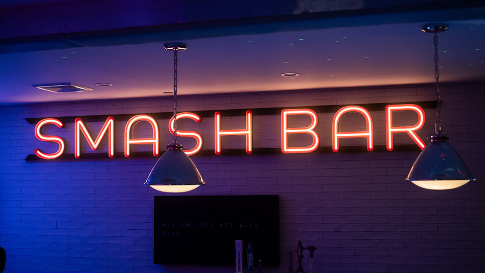 Millie's Smash Bar | Late-Night Smashburgers & More in Patchogue