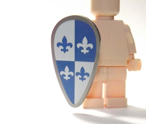 Fleur-de-lis French Knight Shield for Minifigure | minifigureoutlet