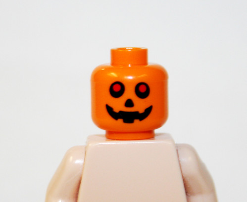 Red Eye Jack O Lantern Pumpkin Minifigure head DIY | minifigureoutlet
