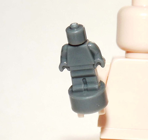 Dark Grey mini statue Minifigure | minifigureoutlet