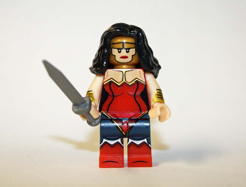 Wonder Woman 3000 Minifigure | minifigureoutlet