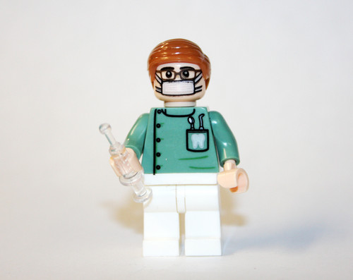 Dentist Minifigure | minifigureoutlet