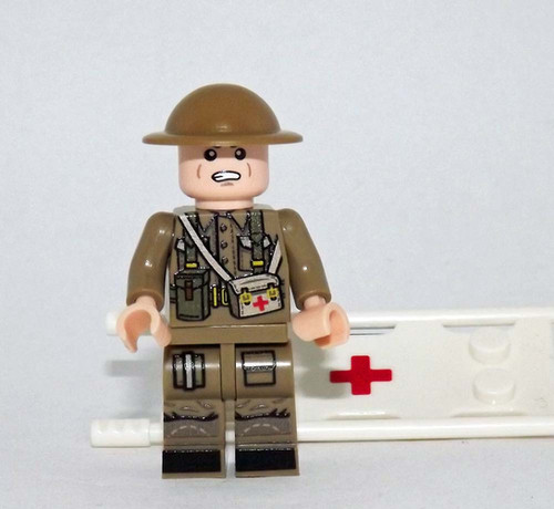 British Medic WW2 Army Soldier with stretcher C Minifigure ...
