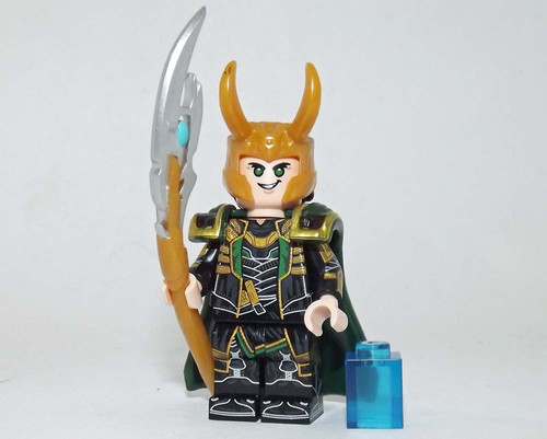 Loki Deluxe TV Show Minifigure | minifigureoutlet