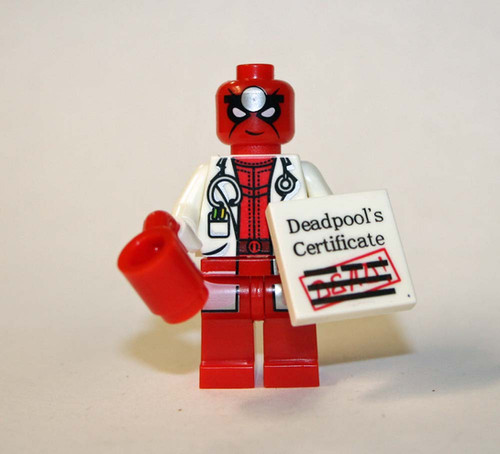Deadpool Doctor Marvel Comic Minifigure | minifigureoutlet