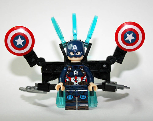 Captain America with glider Minifigure | minifigureoutlet