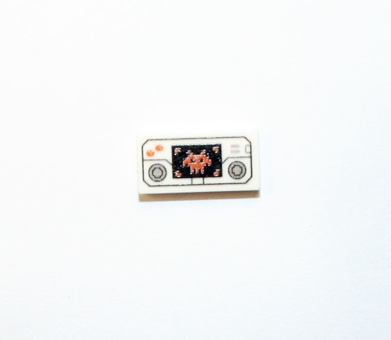 Handheld video game system white 1X2 piece | minifigureoutlet