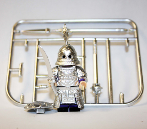 Knight in Silver Armor Deluxe Castle soldier Minifigure | minifigureoutlet