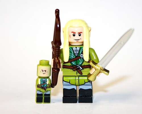 Legolas with mini LOTR Lord of the Rings Hobbit Minifigure ...