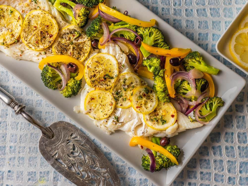 Baked Alaskan Wild Cod with Broccoli, Peppers and Olives