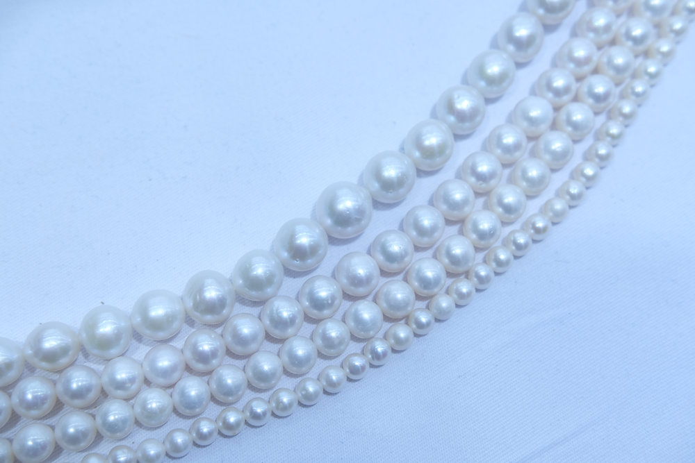 How to distinguish whether your pearl necklace is real or fake?