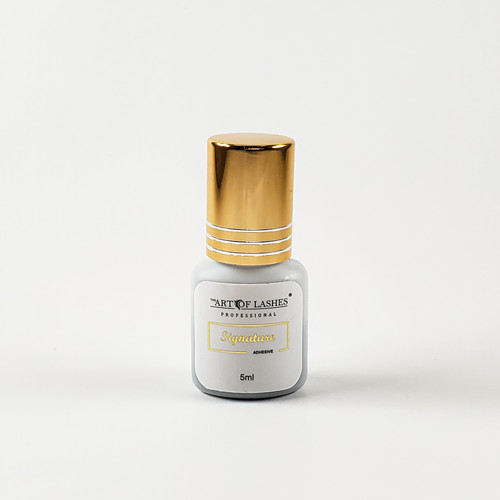 Signature Eyelash Extension Adhesive | Supply Store