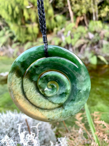 Magnificent Pounamu Koru | shades-of-jade