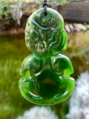 Tiki Pounamu | shades-of-jade