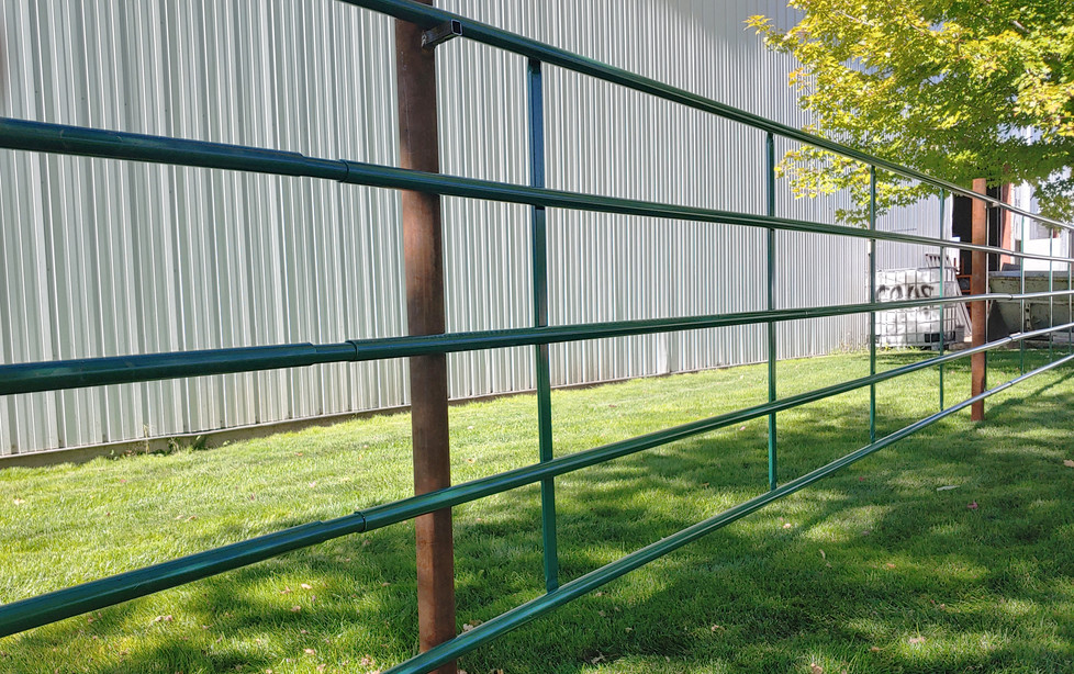Continuous Fence | AgBoss Farm and Ranch Products