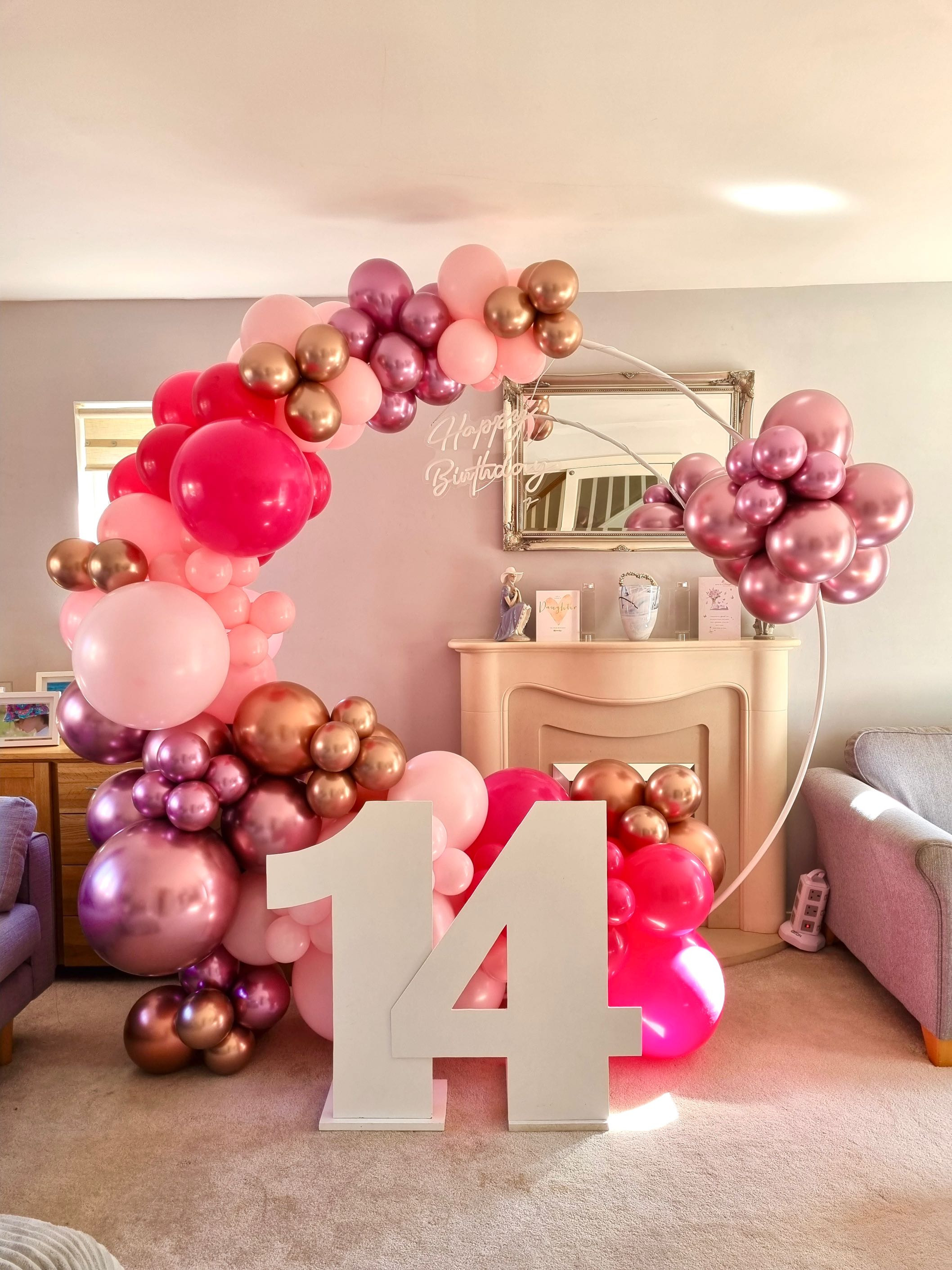 Half Balloon Hoop | Confetti Party