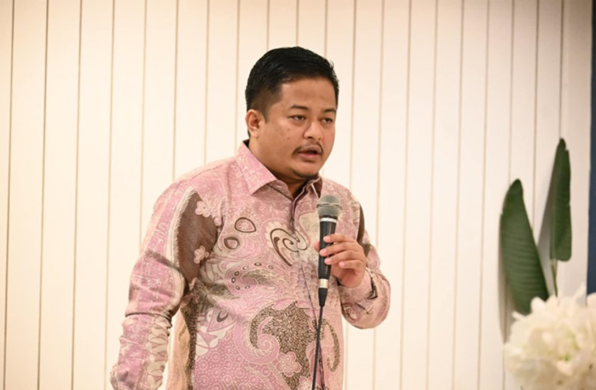 Berhenti berbohong Terengganu ditindas - Hasbie Muda