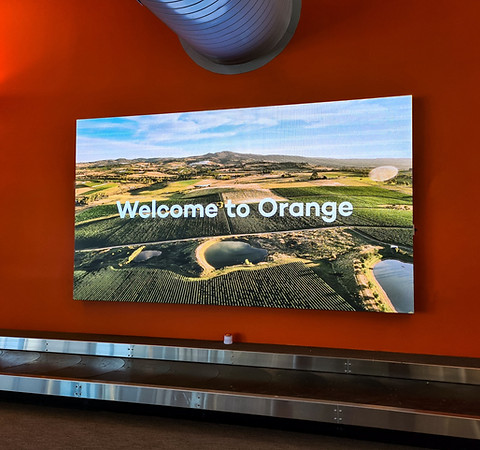 Indoor LED Signage | Indoor Advertising LED Display Screens