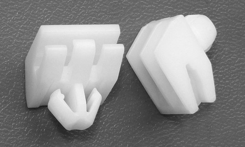 SWORDFISH 60453-25pcs Rocker Panel Moulding Clips for Mercedes 001-991 ...