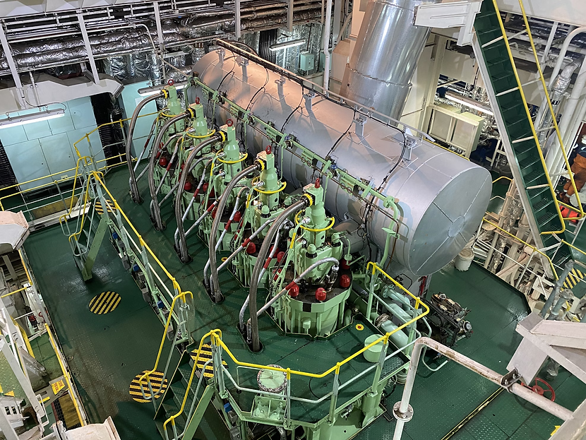 Large Bore Engine | D&H Hong Kong