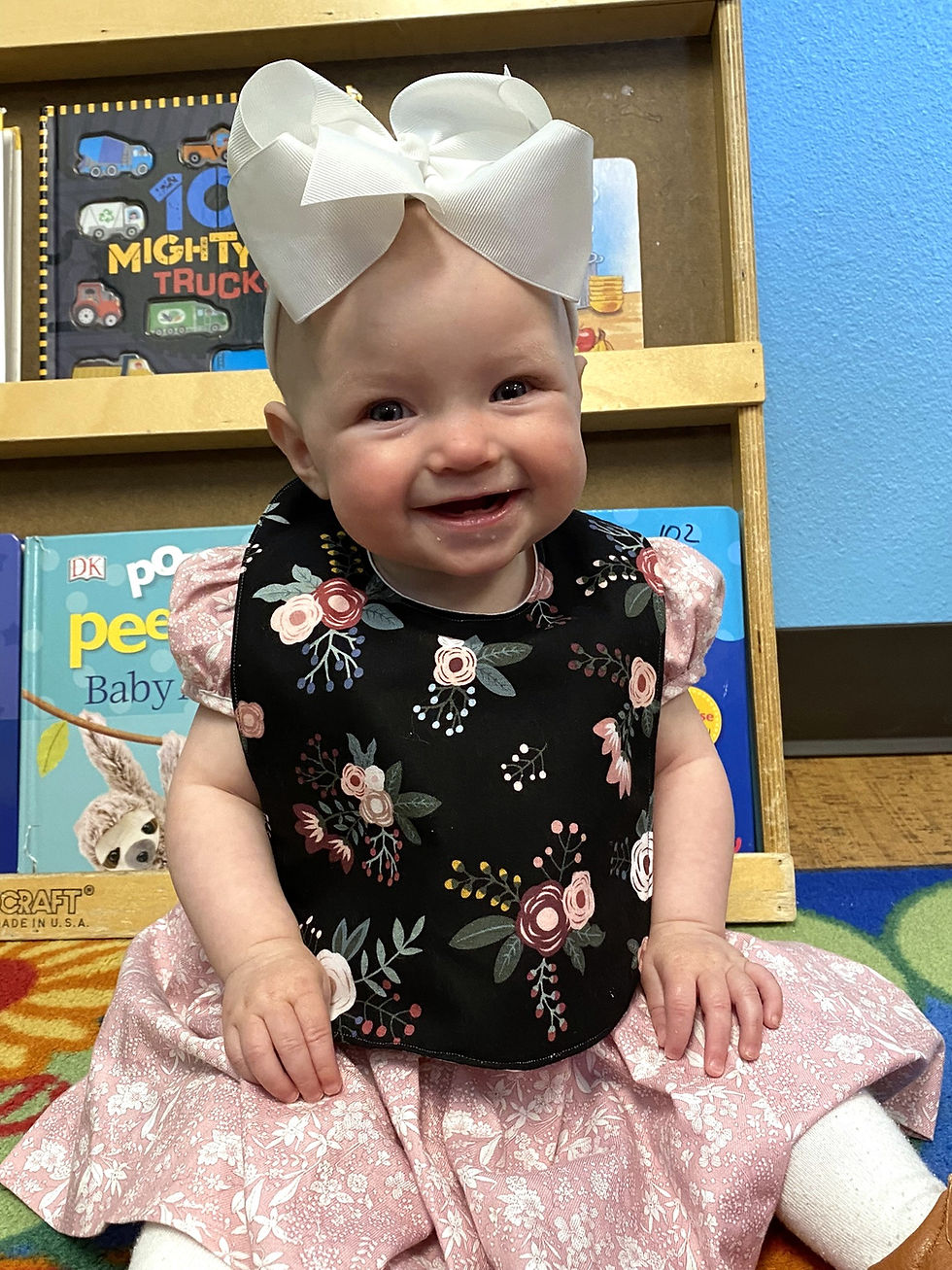 Sew the baby bib that's cute and waterproof