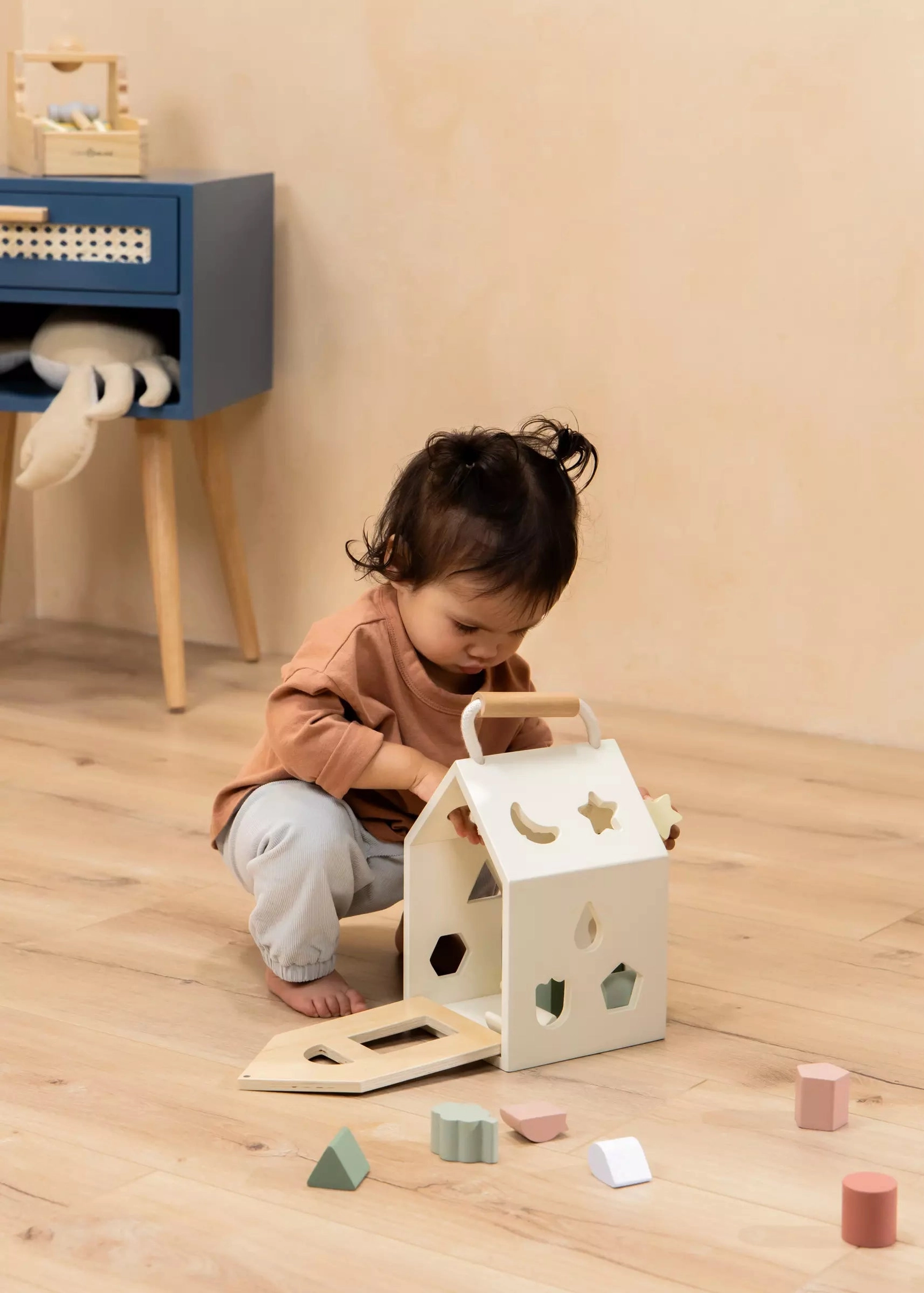 Coco Village - Wooden Shapes Sorting House | Blueberry kids