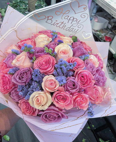 Bella | Luxury Rose Designs