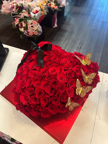 Ava Heart | Luxury Rose Designs