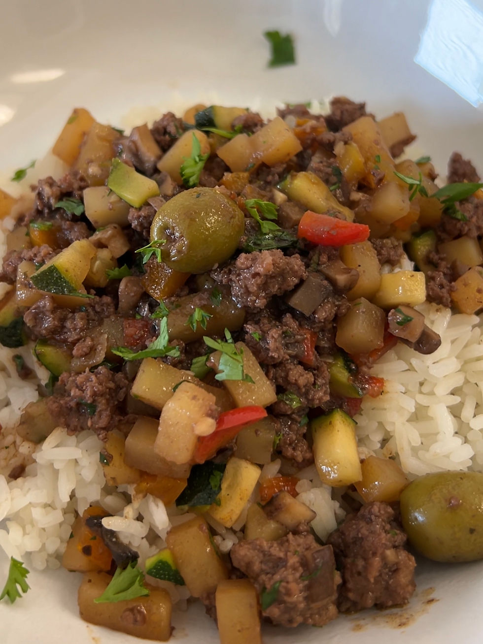Cuban inspired Beef Picadillo (Picadillo de res Cubano)