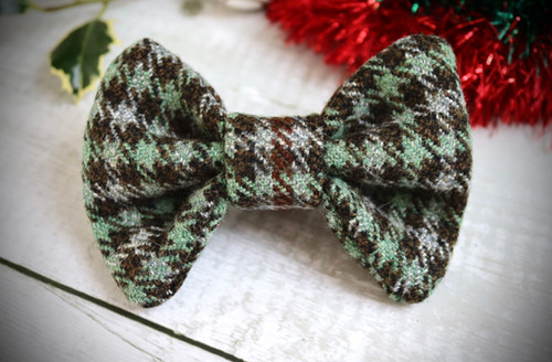Country Gun Club Tweed Wool Dicky Bow | Don't forget the Dog