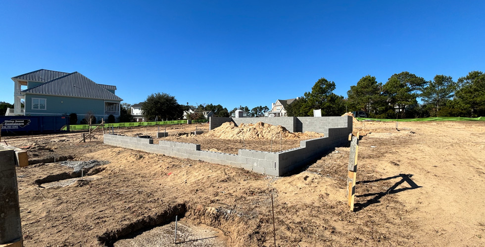 Lace Oasis Custom Home: Pouring Footers and Setting Blocks